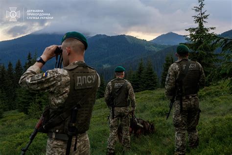 На Харківському напрямку прикордонники знищили ворожі позиції ВІДЕО