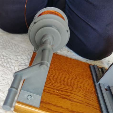 🔧 Bobbin Coil Winder・ Stl File For ・cults