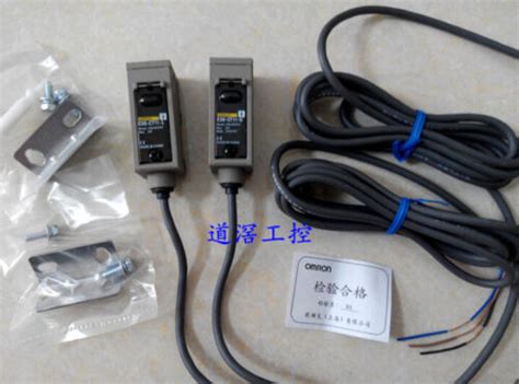 Omron E3s Ct11 E3sct11 Photoelectric Switch New Free Shipping Ff Ebay