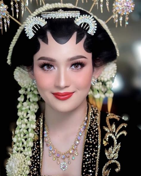 Makeup Pengantin Jawa Saubhaya Makeup