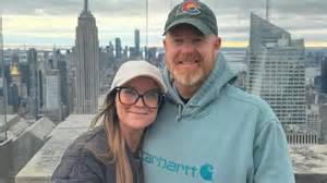 The Timeline Of Hgtv Star Leslie Davis Hush Hush Divorce And New