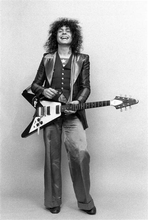 Famous Flying V Guitars At Gustavo Christensen Blog
