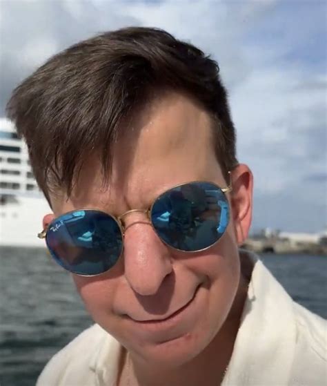 How Tf Youre Not Posting About Nick Choose Rich R Solanamemecoins