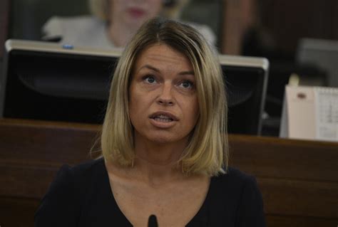 Glorija Grevcova Dod Mājienu Ka Varētu Strādāt Par Mediju Politiku Atbildīgā Saeimas Komisijā
