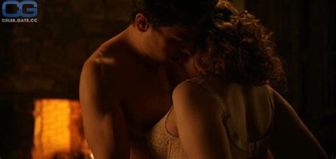 Abigail Breslin Nude Pictures Photos Playboy Naked Topless Fappening