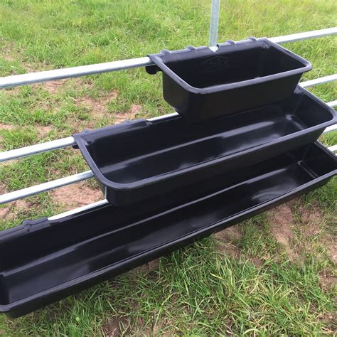 Ritchie Plastic Feed Trough 4 Bata Ltd