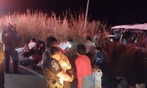 Accidente De Autobús En Tecpan Guerrero Hay 2 Muertos Y 40 Heridos
