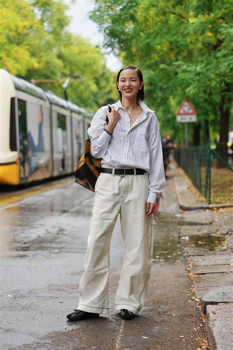 How To Style White Pants For Spring 2026 To Make The Most Of Your