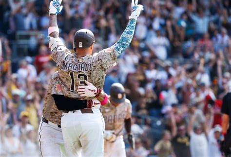 Padres Come Back Walk Off With Win Over Cardinals To Split Series
