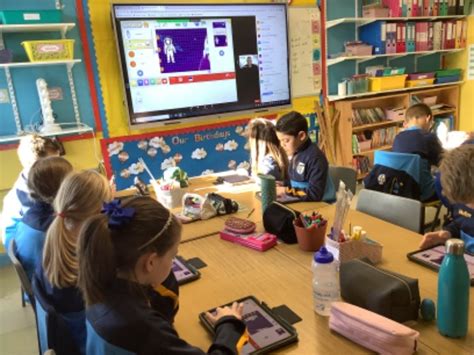 Coding In Mrs Lyons P6 Class