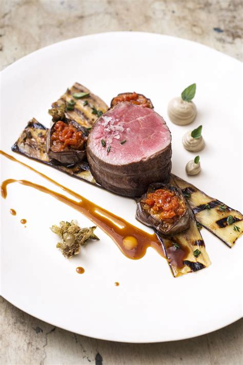 410 个 Meat Plating 点子 主菜 饮食 美食摄影