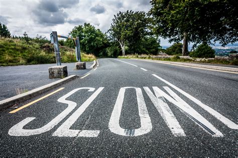 What Is Traffic Calming Planetizen Planopedia