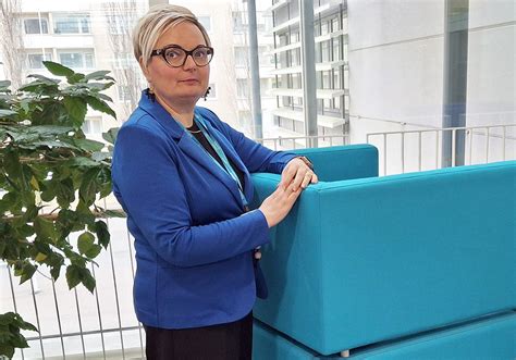 Merilogistiikan Tutkimuskeskuksen Osaajat Katri Piia Ja Heikki