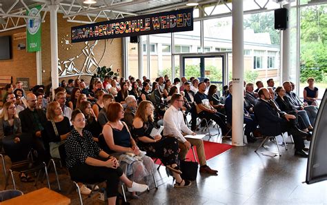 Europa Berufsschule Ehrt Absolventen