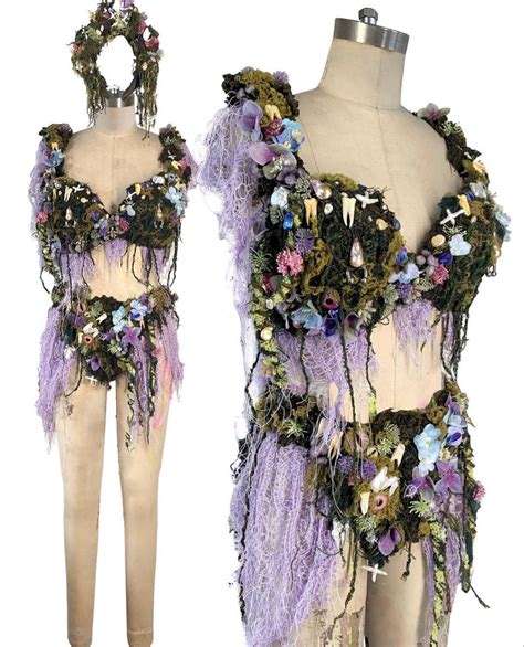 Up Close View Of Melanie Martinezs Beautiful Portals Mossy Outfit