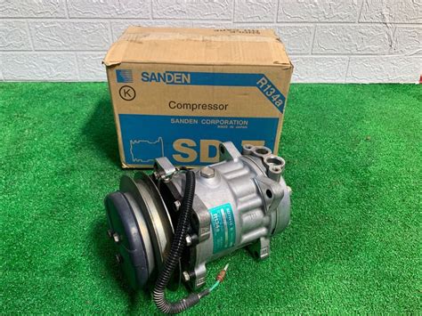 Yahooオークション Sanden サンデン エアコン コンプレッサー シル