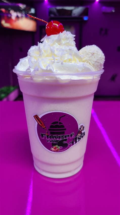 Te Gusta El Raffaello Otro De Nuestros Frappé Con Salsa