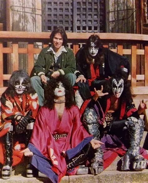 Kiss Dressed To Kill Photoshoot Kiss Unmasked Kiss Dynasty Era The Band