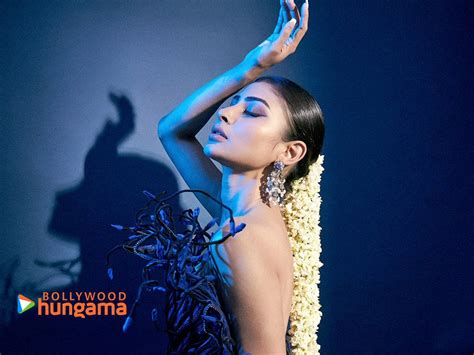 Mouni Roy Wallpapers Mouni Roy 3 174 Bollywood Hungama