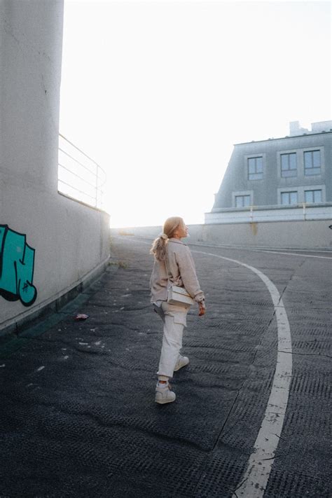 Mrs Bella Felix Stein