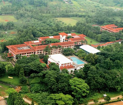 Sph Sentul City Senior School E Booklet By Sekolah Pelita Harapan Issuu