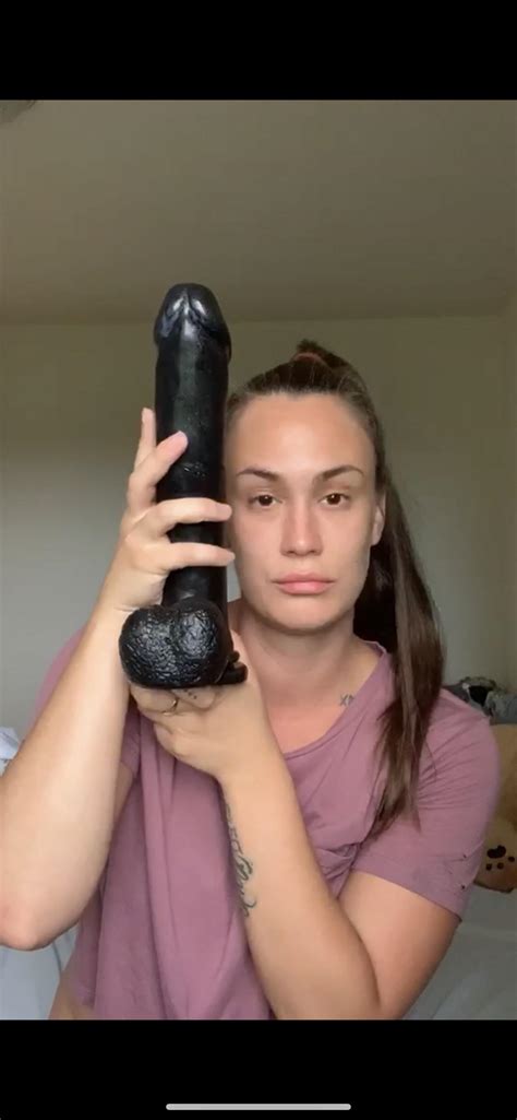 Size Comparison 😅 Scrolller