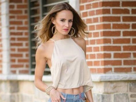 Who Is Kyle Buschs Wife Samantha Busch