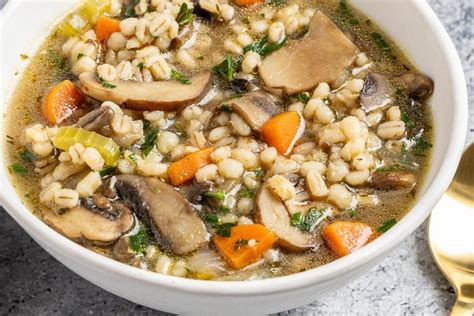 Easy Mushroom Barley Soup Recipe