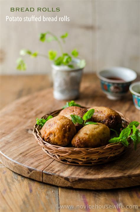 Potato Stuffed Bread Rolls A Guest Post The Novice Housewife