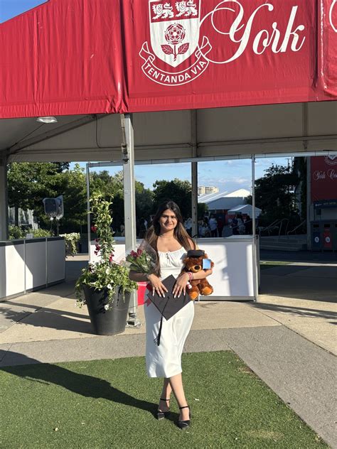 Kritika Gupta On Linkedin Graduation Yorku Computerscience Newbeginnings