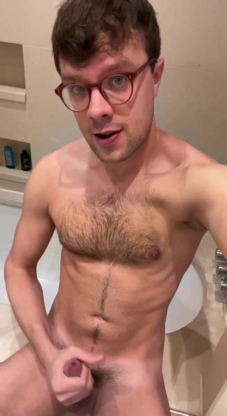 Uncut Guy Has A Wank Uncut Guy Has A Wank