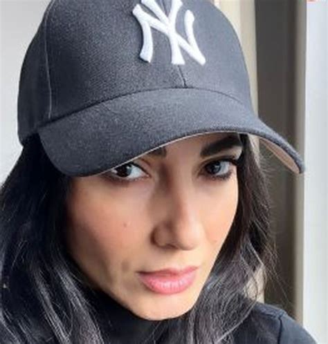 تغییر چهره ناهید سریال دلنوازان بعد ۱۵ سال در سن ۳۹ سالگی