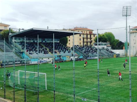 Le Nobili Decadute Che Fine Ha Fatto Il Treviso Di Reginaldo E Borriello