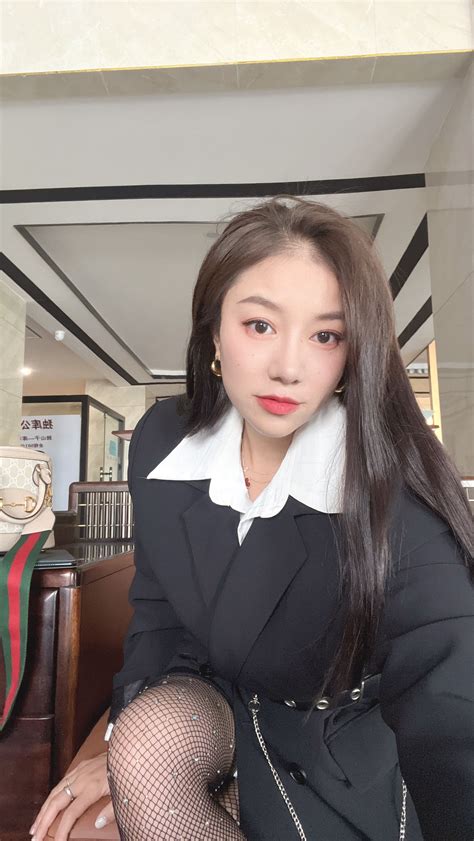 福利cos 鹿瑶微密圈系列视图合集180p 美图316