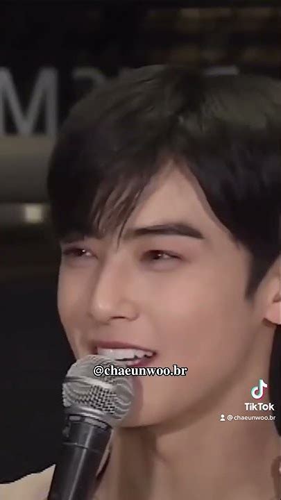 Cha Eun Woo 차운우 Dando Entrevista • Astro 아스트로 Youtube