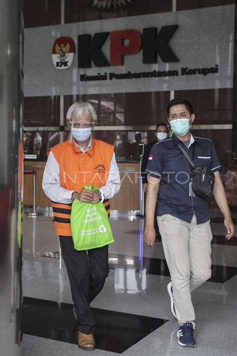 Pemeriksaan Muchamad Muchlis Antara Foto