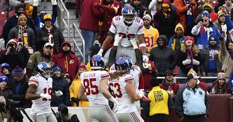 [chris Pflum] Saquon Barkley “offensive Line Is Making Me Look Better