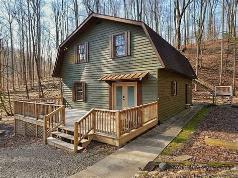 172 Sweetwater Rd Blue Ridge Ga 30513 Mls 415105 Zillow