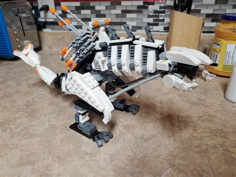 Built Myself A Lego Thunderjaw Rhorizon