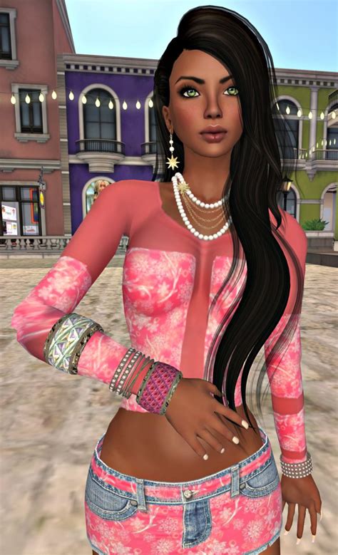 Pictures Of Adrianna Luna