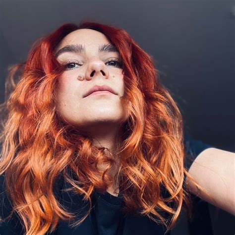 Евгения Артамонова Jane Artamonova • Threads Say More