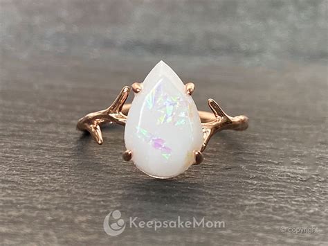 Keepsakemom Launches Breast Milk Jewelry Buyers Guide To Celebrate