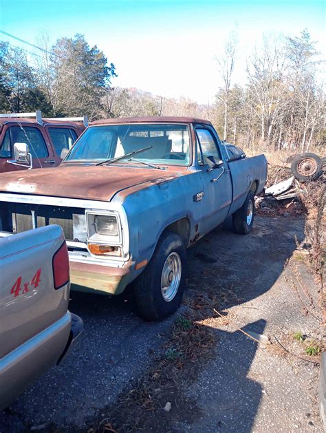 1986 Dodge D250 Regular Cab · Long Bed Cars And Trucks Rogersville
