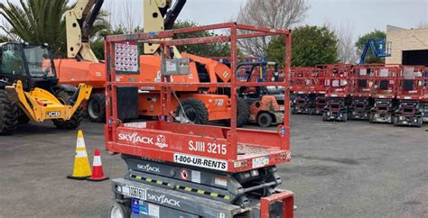 Used 2015 Skyjack Sjiii3215 Lift A3290788 For Sale