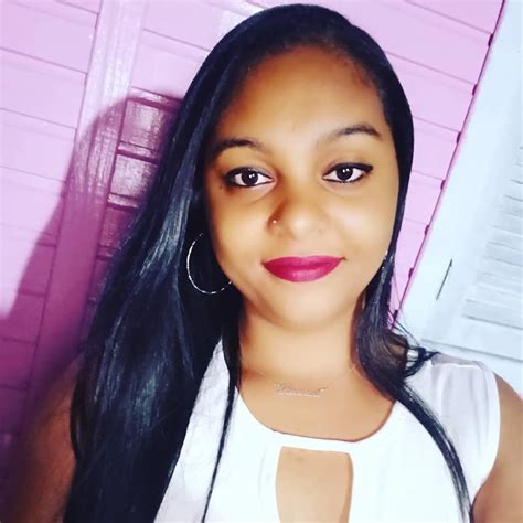 Bianca Santos Youtube