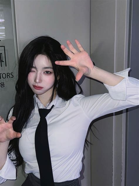 𝙩𝙧𝙞𝙥𝙡𝙚𝙎 박소현 Ritagli Pois