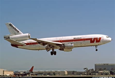 Mcdonnell Douglas Dc 10 10 Western Airlines Aviation Photo 2049353