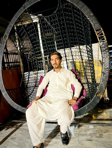 Çhæûdhry Mohsin Chaudhrymohsi • Instagram Photos And Videos