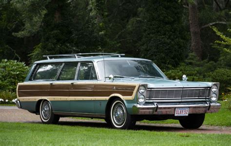 15 Photos And History Of The Woodie Station Wagon Ebaums World