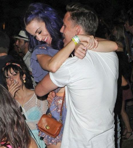 Russell Brand Walks Hand In Hand With Mystery Blonde On Romantic Stroll